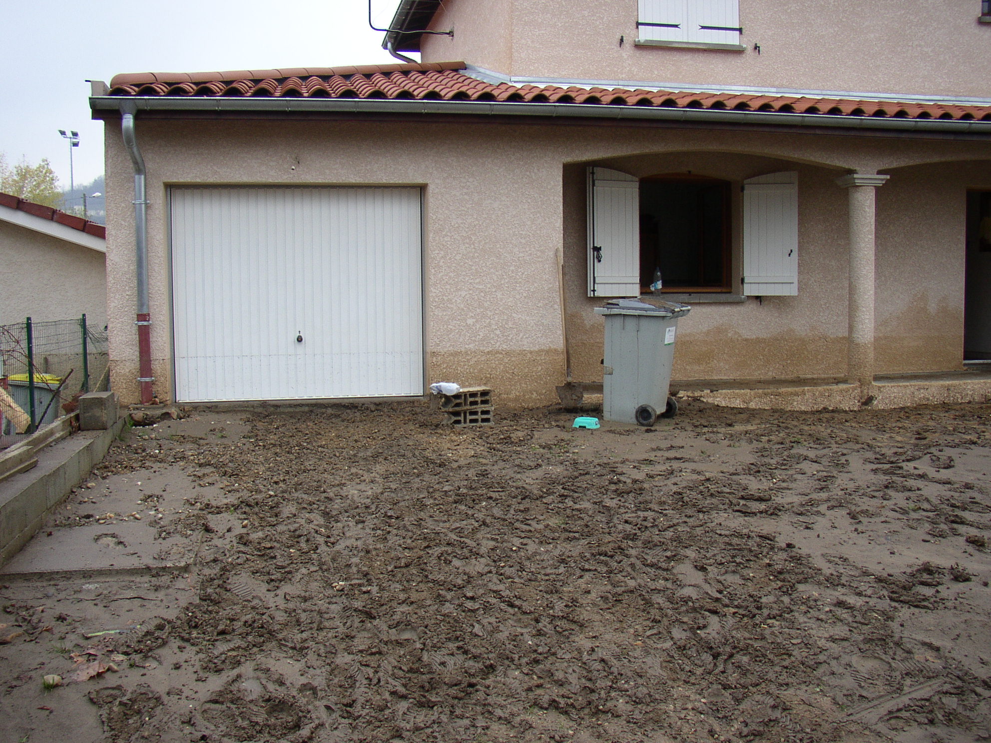 GIVORS : crue rapide des rivières - Catastrophes naturelles - Crue du ...